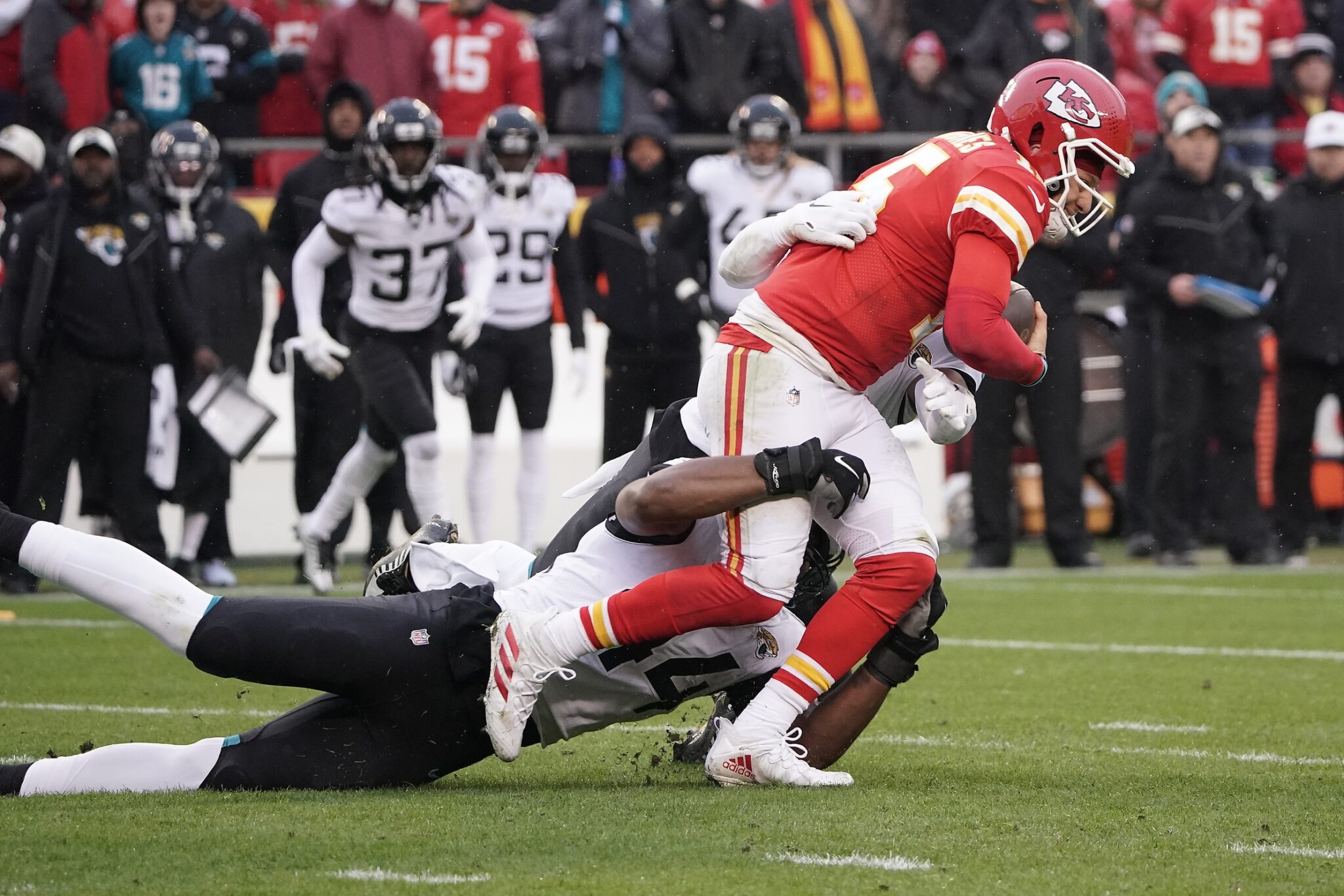 Bernie's NFL Takeaways: Mahomes' Ankle Could Be Trouble For KC. Plus ...